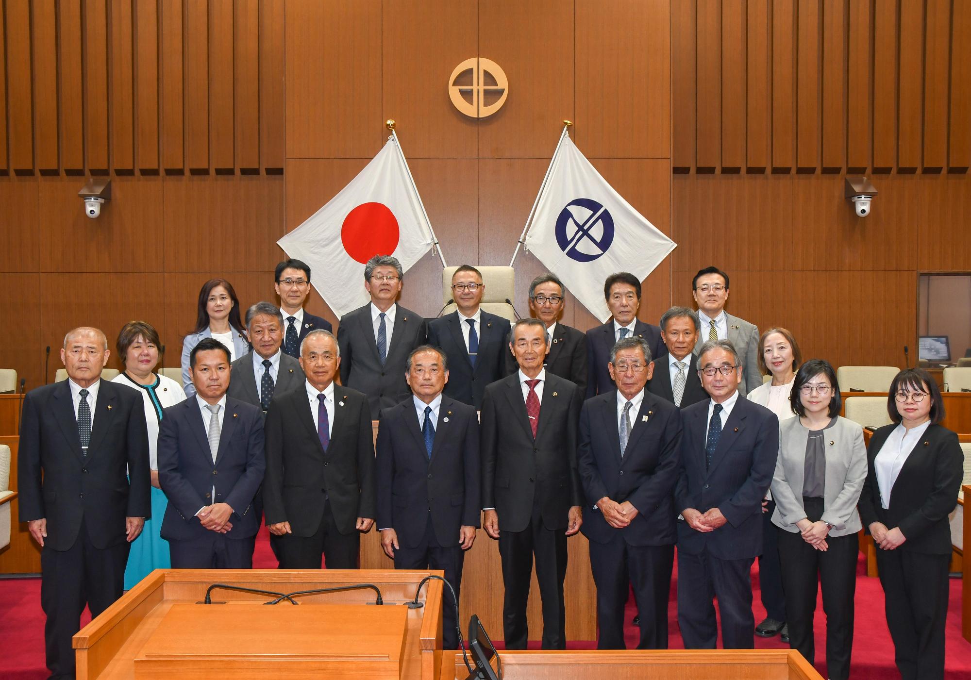 みよし市議会 ホーム／みよし市